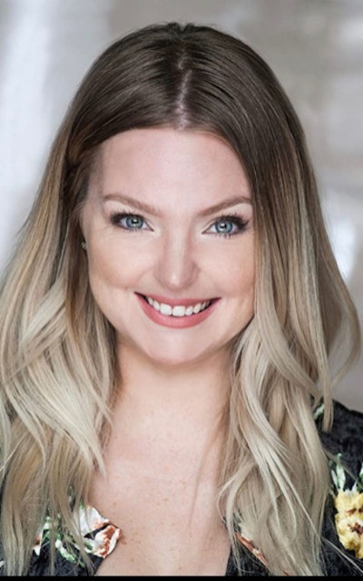 Order a personalised video from Kristin Fairlie