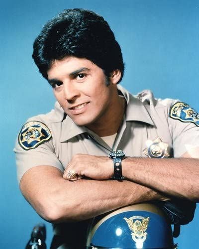 Order a personalised video from Erik Estrada