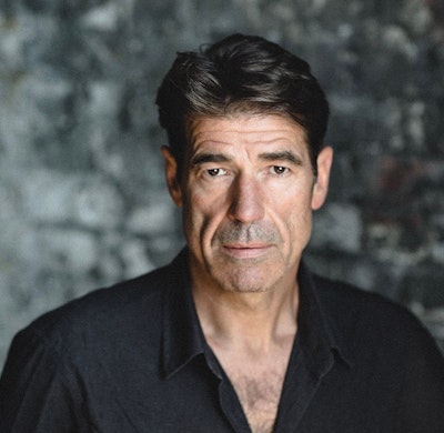 Order a personalised video from Steven Hartley